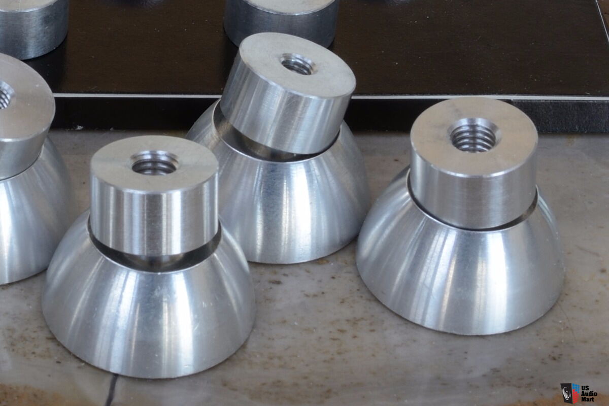 Nordost Pulsar Points (Aluminum) in original boxes, with mounting ...