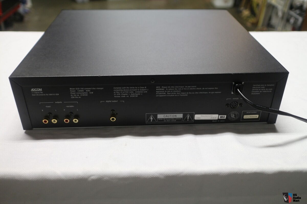 adcom gcd-700 5 disc player Photo #1488134 - US Audio Mart