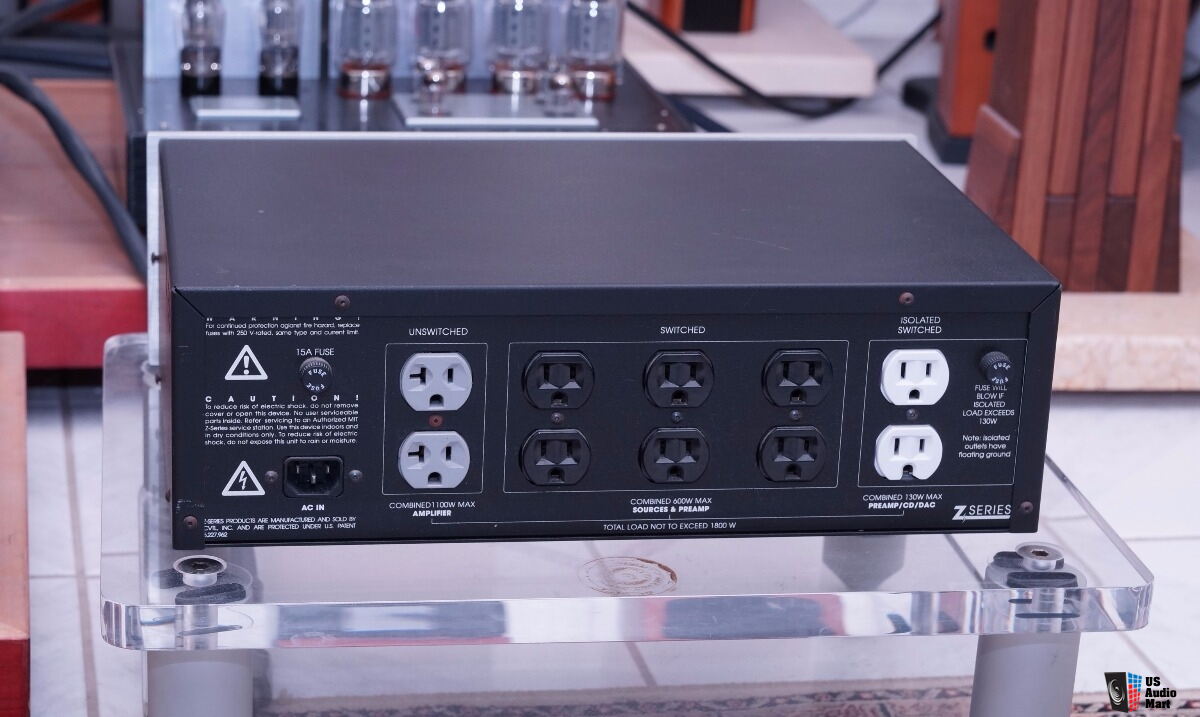 MIT Z Center power conditioner Photo #1494776 - UK Audio Mart
