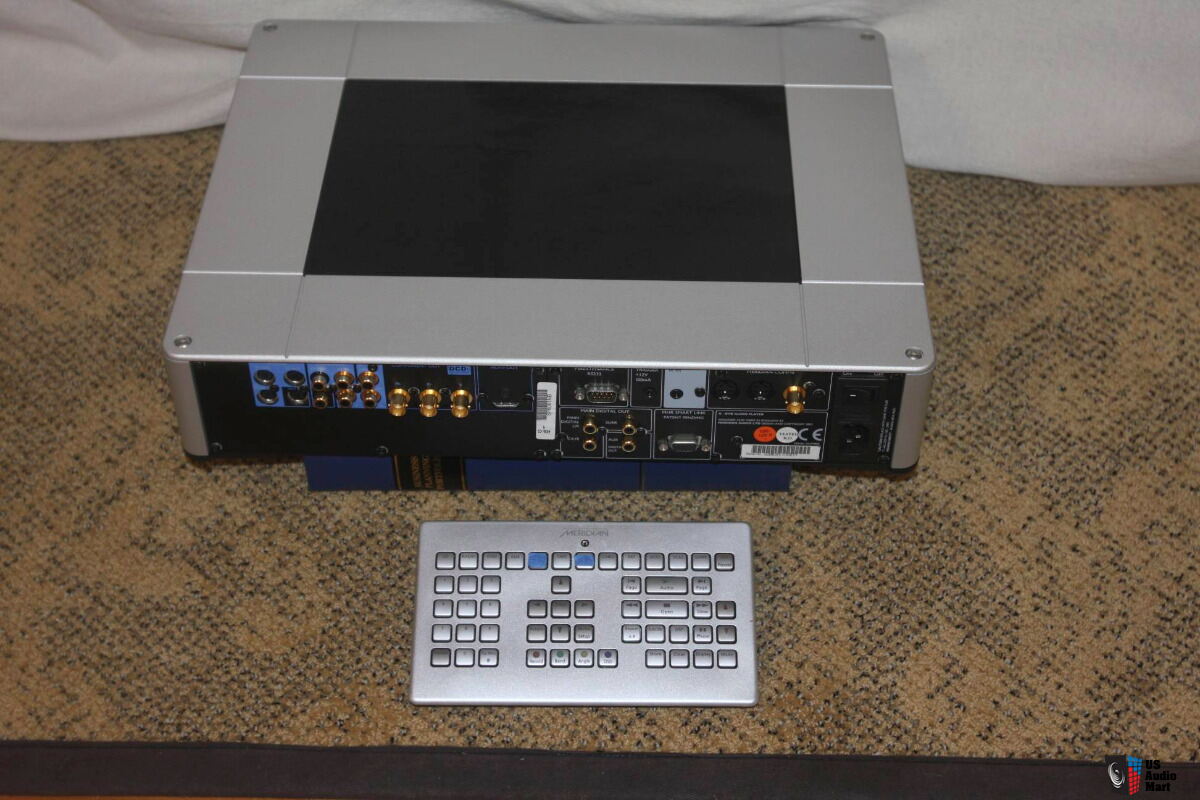 Meridian G68 digital home theater controller Photo #1499210 - US Audio Mart
