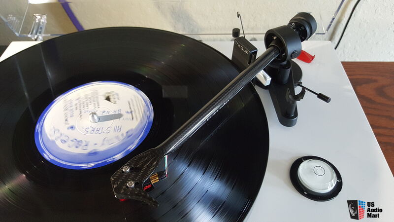 Pro-Ject Debut Carbon Esprit SB DC Turntable w/ Cart & Q Up Arm Lift ...