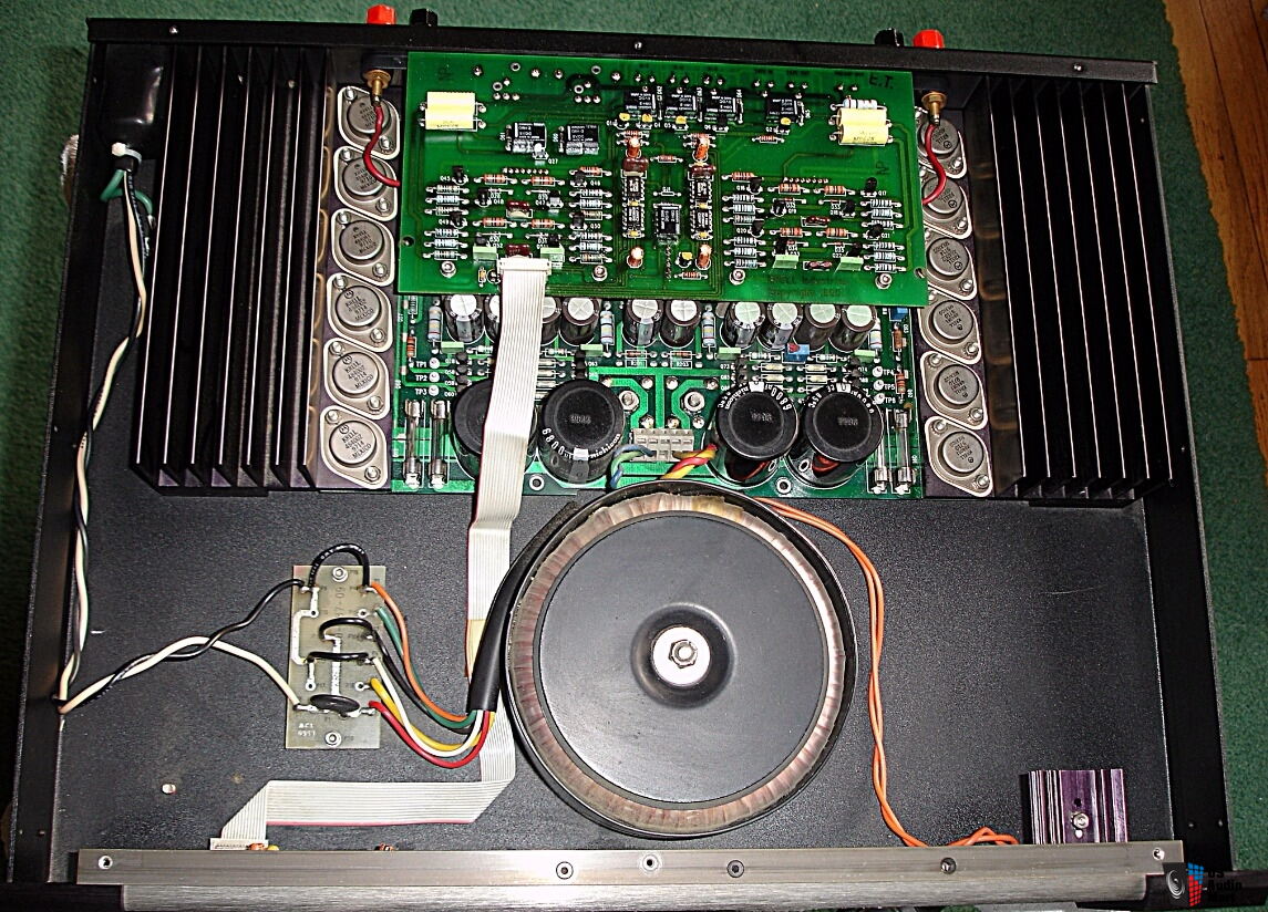 Krell KAV-300i Photo #1519573 - UK Audio Mart