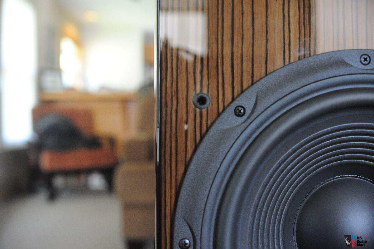 JBL Synthesis Array 1000 Loudspeaker "New Price Photo #1536508 - Canuck ...