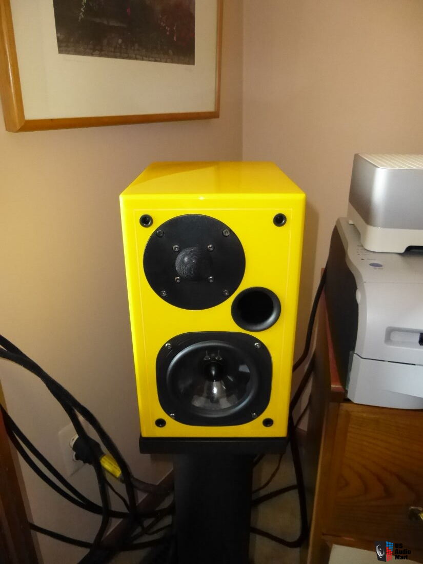 Usher Audio S-520 bookshelf speakers color white Photo #1567907 - US ...