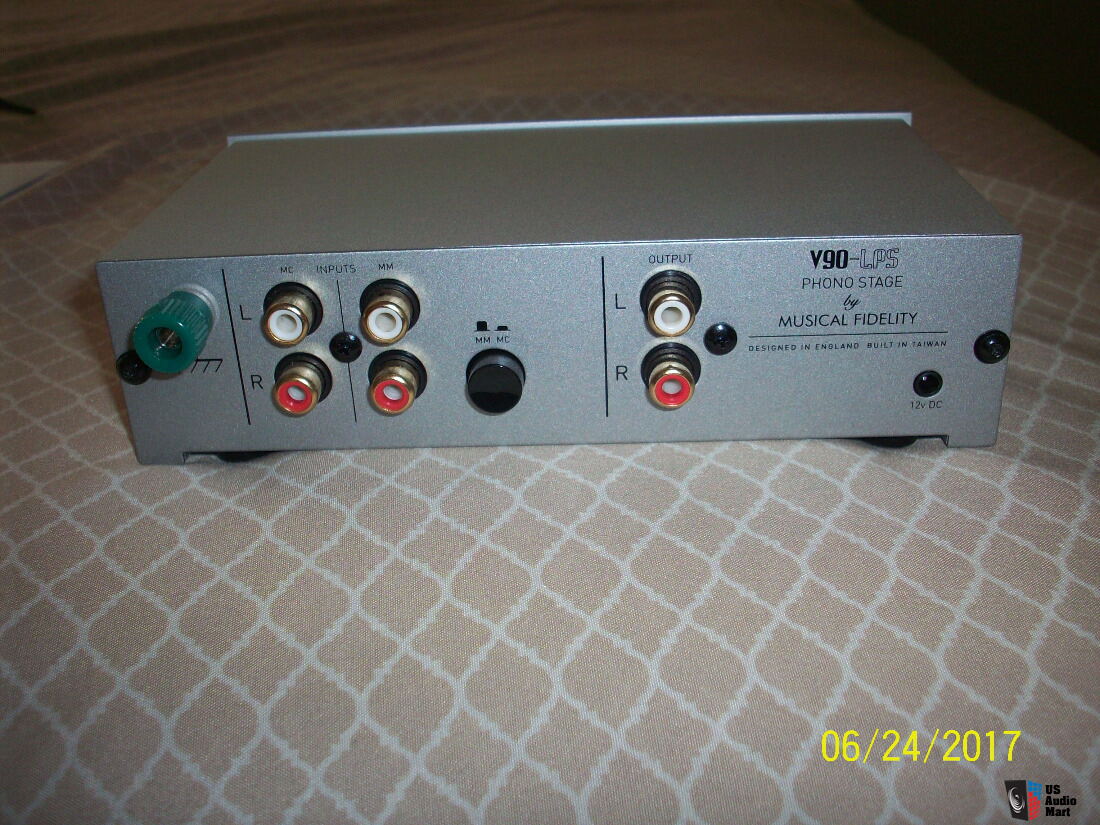 Musical Fidelity V90 LPS Photo #1574387 - UK Audio Mart