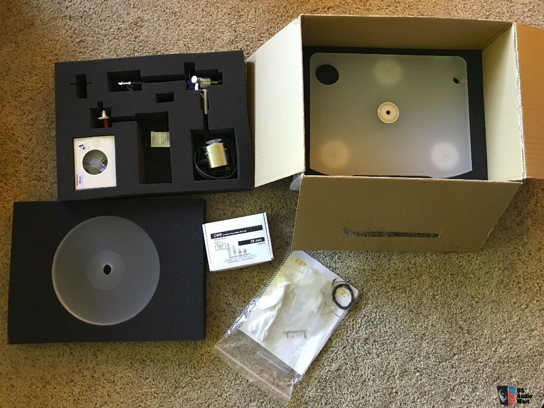 Marantz TT15-S1 CMB reference turntable in excellent condition with box ...