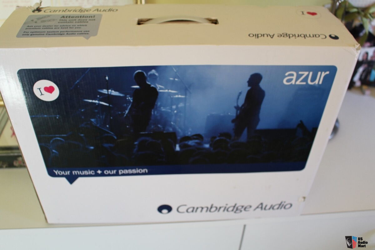 Cambridge Audio Azur 650C CD Player/Transport Black Version Photo ...