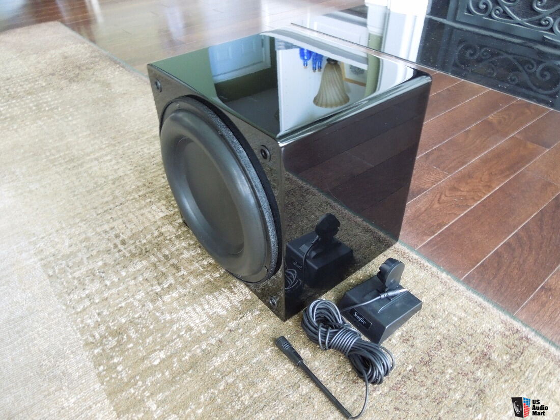 Sunfire EQ 10 True EQ Solitaire SUPERB Subwoofer Photo #1609871 - US ...