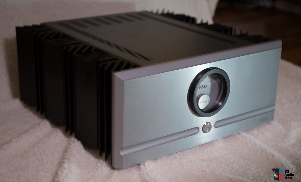 Pass Labs 250.8 amp Photo #1618102 - US Audio Mart