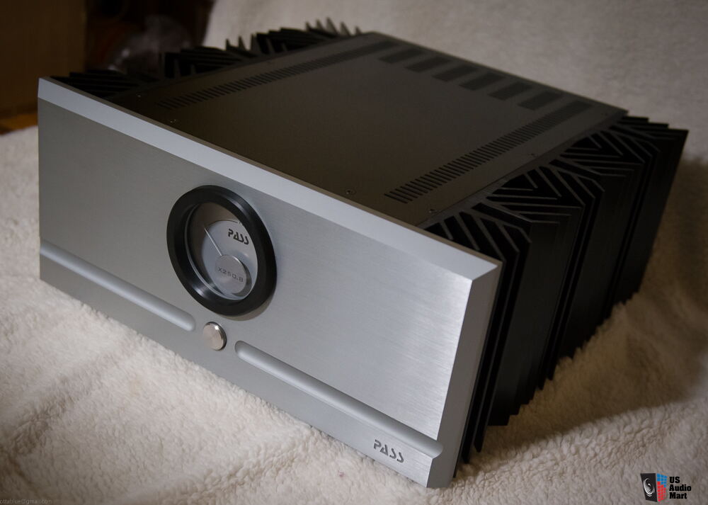 Pass Labs 250.8 amp Photo #1618107 - US Audio Mart