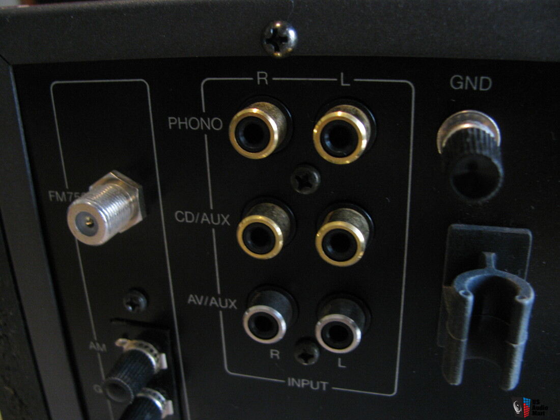 Very Rare Kyocera R-861 Quartz Synthesized AM/FM Stereo Tuner/Amplifier ...