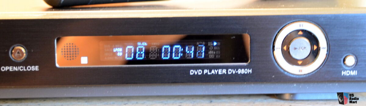 Oppo DV-980H Universal DVD Player w/ all original accesories and ...