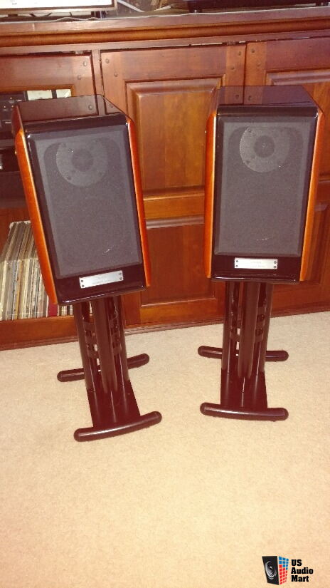Usher BE 718 Tiny Dancer Speakers Photo #1655905 - US Audio Mart