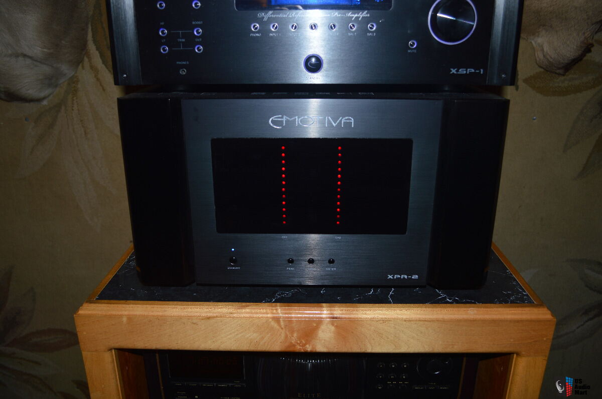 Emotiva XPR-2 power amp and optional XSP-1 Gen 2 pre-amp. Mint! Photo ...