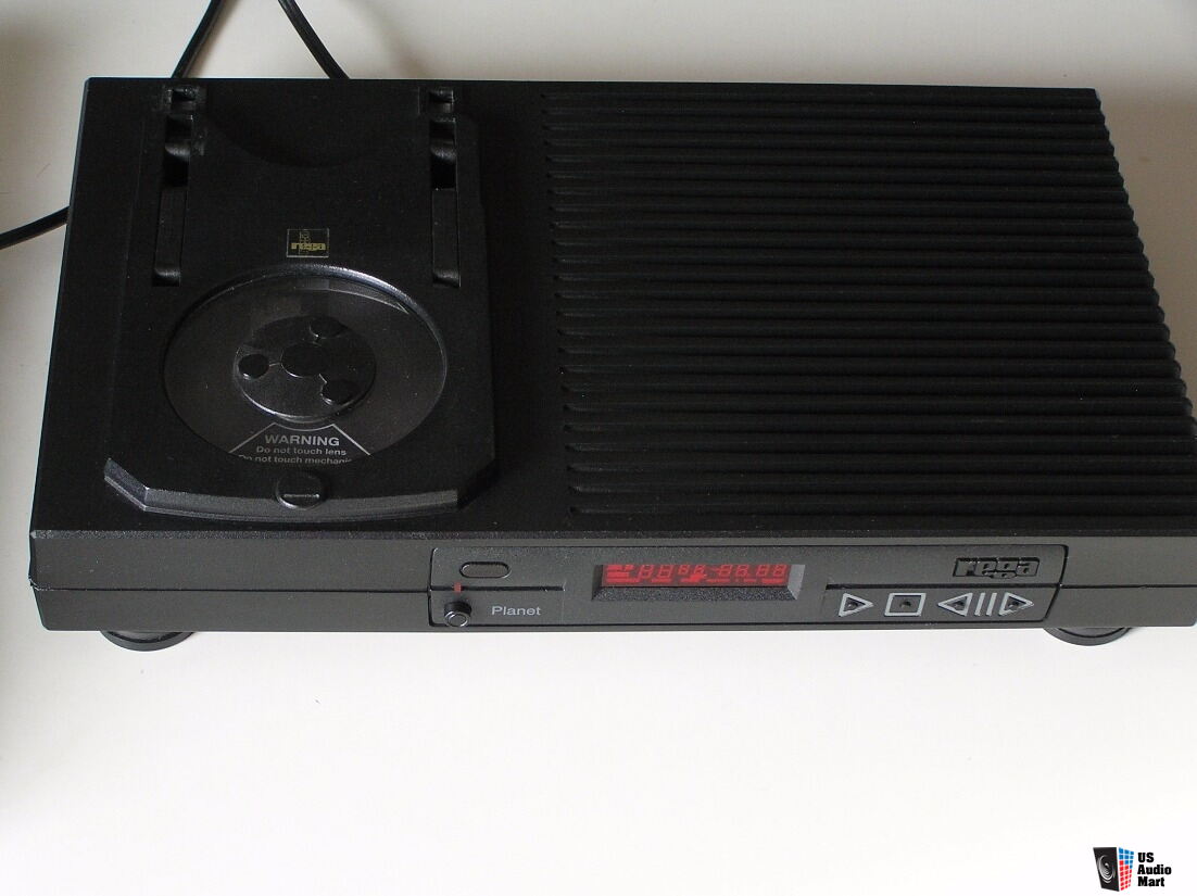REGA PLANET CD Player---- Original Version with Remote Photo #1691859 ...
