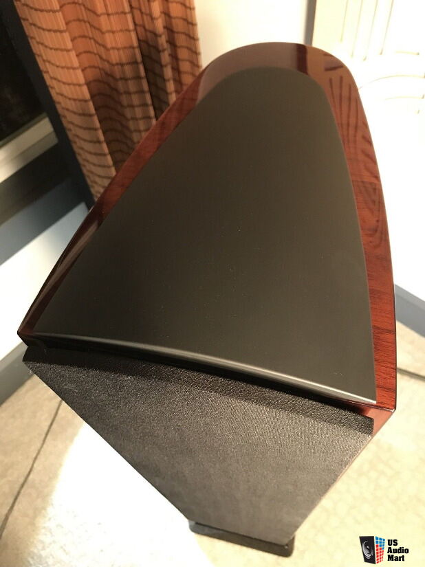 Revel PERFORMA3 F206 Floorstanding Speakers. Gorgeous Walnut finish ...