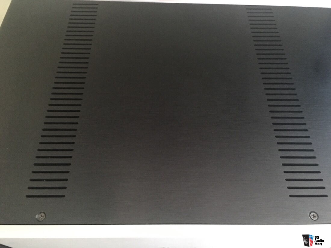 Classe CA-151 stereo power amplifier 150w/300w into 8/4 ohms Photo ...