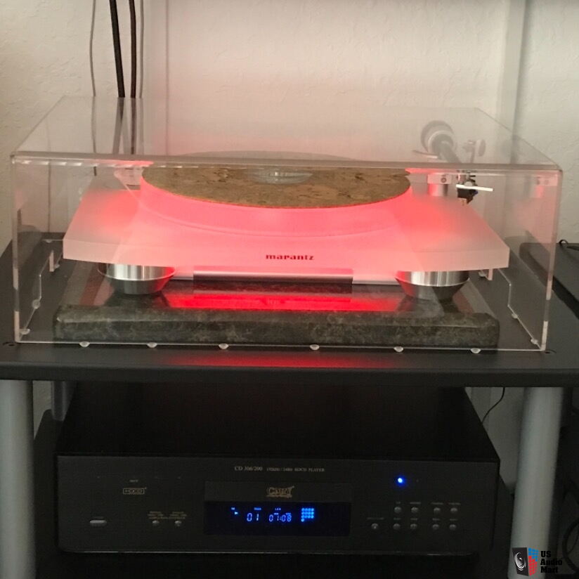 Marantz Reference Turntable 15s1 with Granite Isolation Platform Pro ...