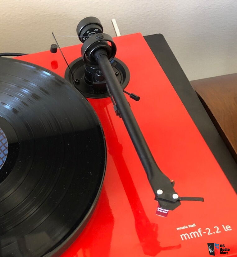 Music Hall mmf-2.2 le Turntable Photo #1742093 - US Audio Mart