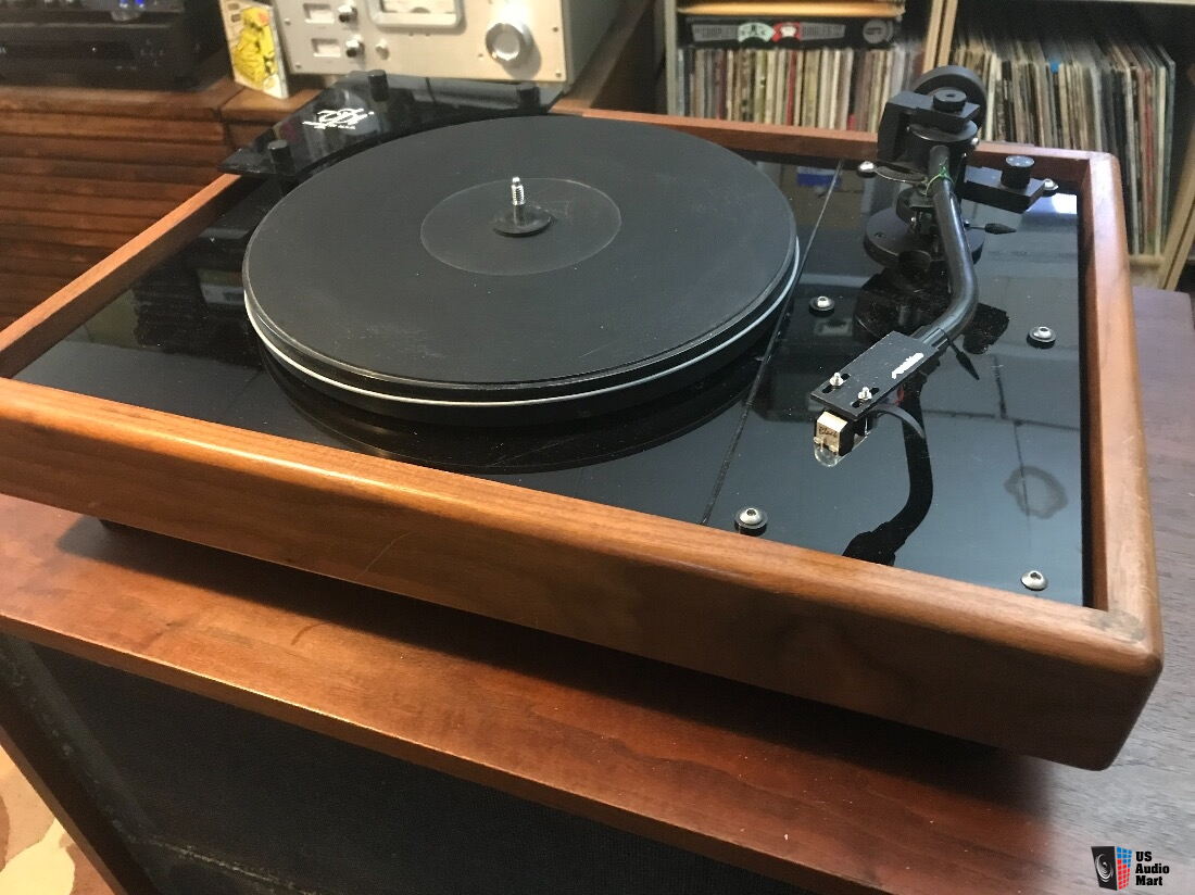 VPI HW 19 Mk III with Sumiko MMT arm & Sumiko Oyster Cartridge - ready ...