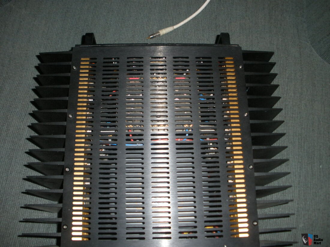 Usher R1.5 power amp Photo #1772935 - US Audio Mart