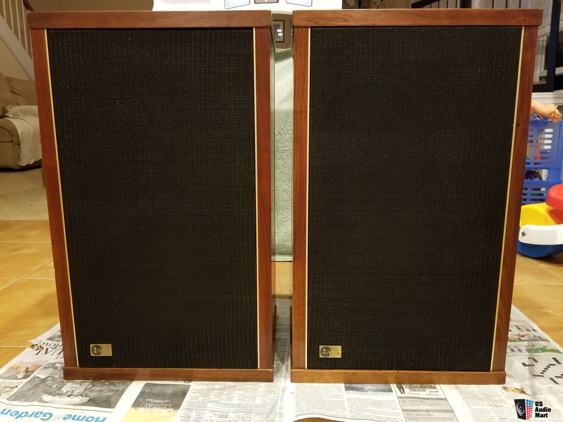 Vintage Pair of Epicure (EPI) M-150 Speakers Photo #1788181 - UK Audio Mart