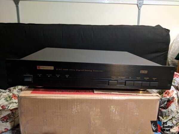 Parasound DAC 2000 Ultra -- Digital to Analog converter (DAC) Photo ...