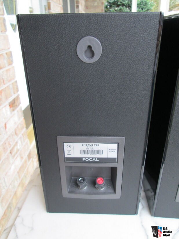 Focal Chorus 705 Speakers in piano Black Photo #1806223 - UK Audio Mart