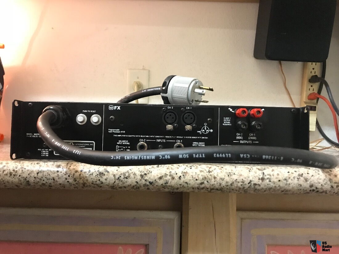 Crown Macro-Tech 24X6/2400P Power Amplifier Photo #1813181 - US Audio Mart