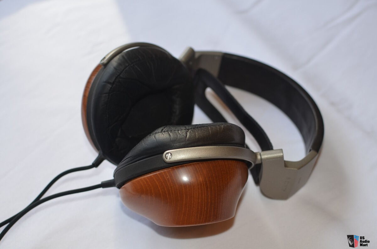 Sony Legendary Headphones Photo #1813375 - US Audio Mart