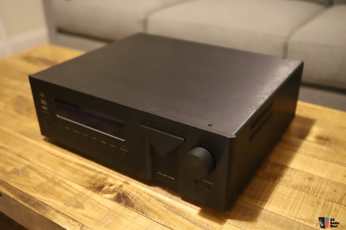 Aragon Stage One preamplifier multichannel home theater processor Photo ...