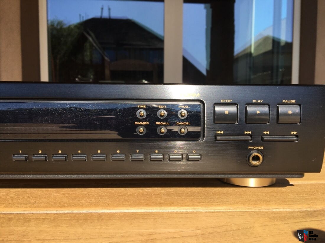 Marantz CD63 SE Photo #1840602 - US Audio Mart