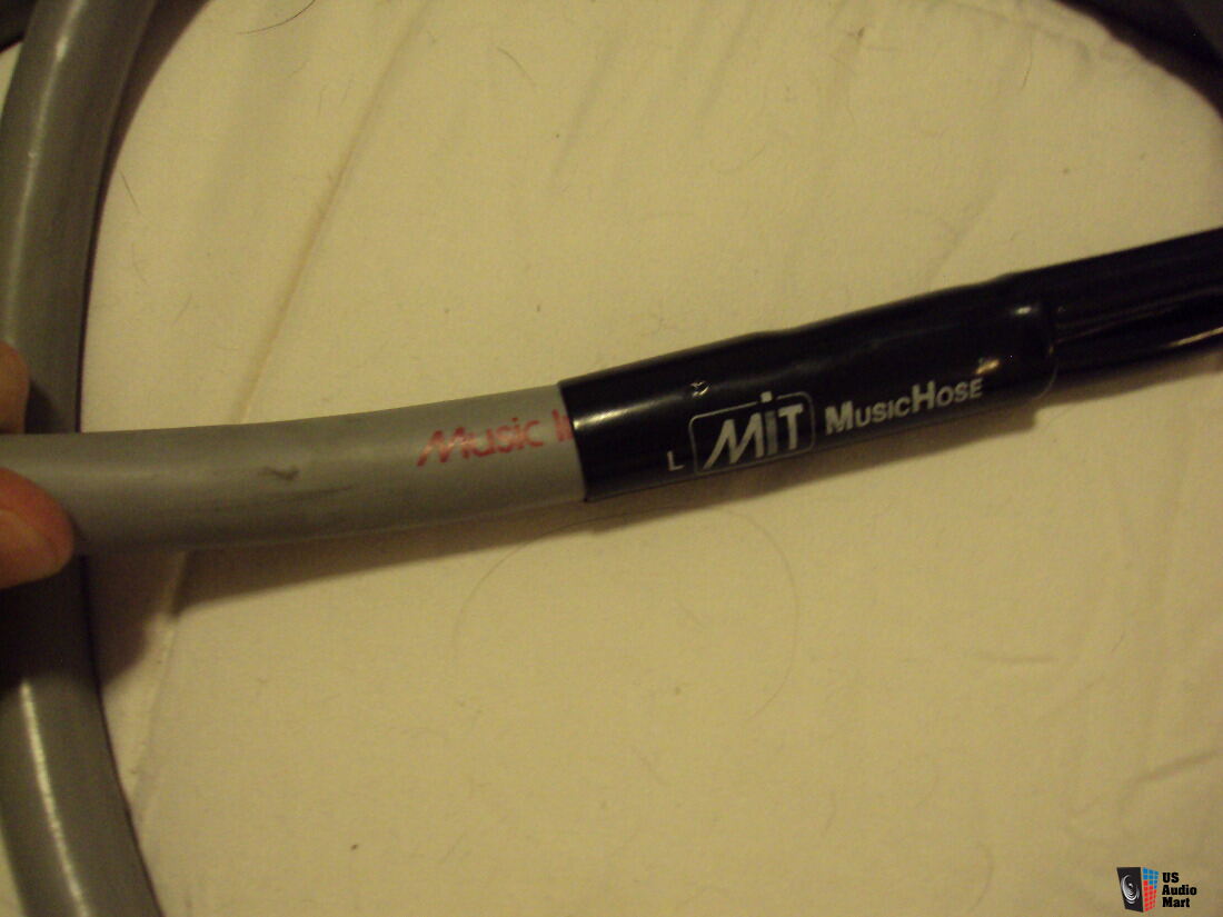 MIT Musichose speaker cables 3 meter pair spade + screw on banana ...