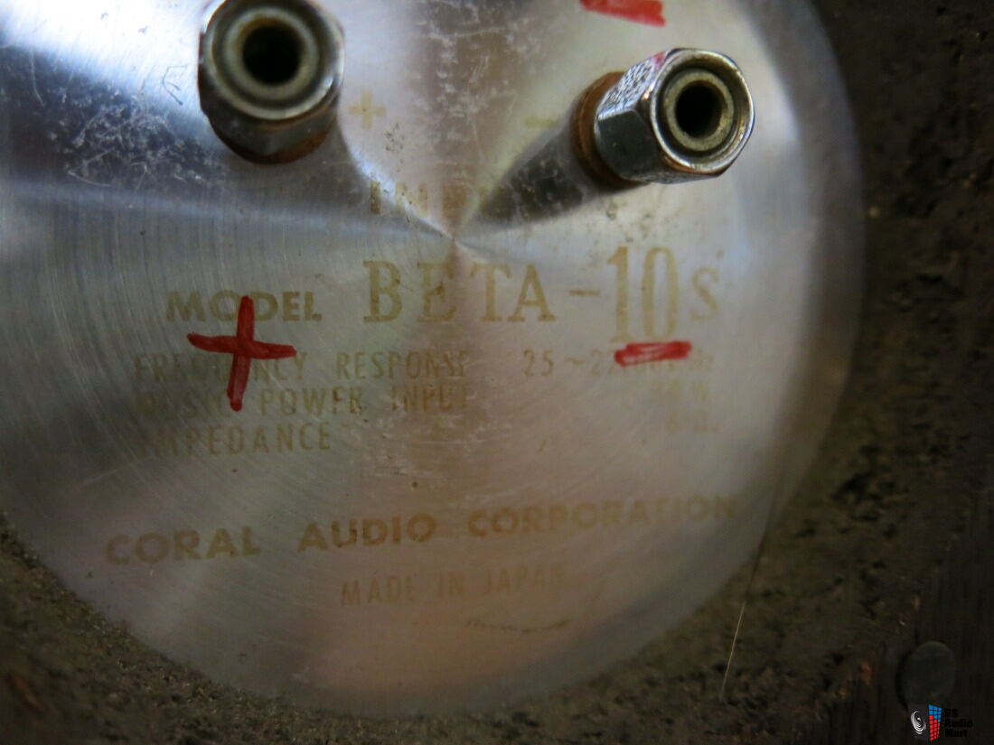 Coral Beta 10 Speakers Full Range in Original Cabinets Photo #1852884 ...