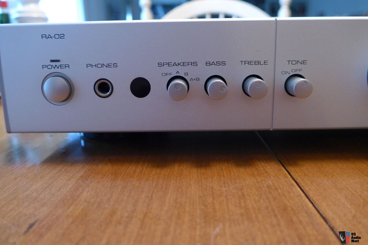 Rotel RA-02 Integrated Amplifier w/ phono stage Photo #1859718 - US ...