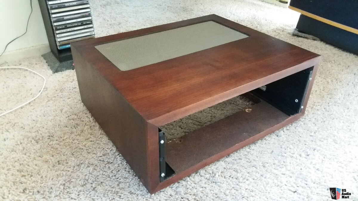 McIntosh L52A Walnut cabinet For Sale - US Audio Mart