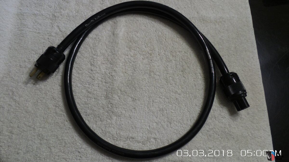 GUERRILLA audio 1.3 meter power cord