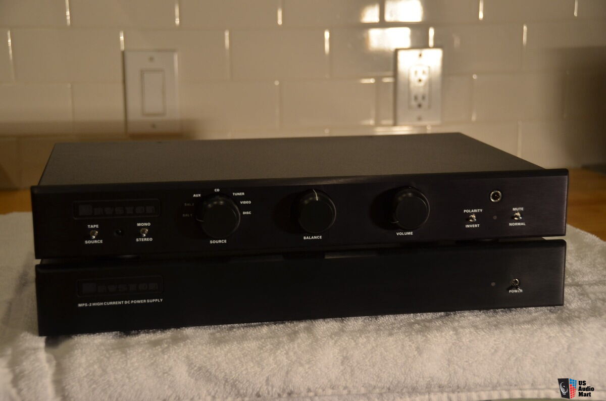 Bryston BP26 / MPS-2 Two-chassis Preamp with BR2 Remote & 16 Years ...