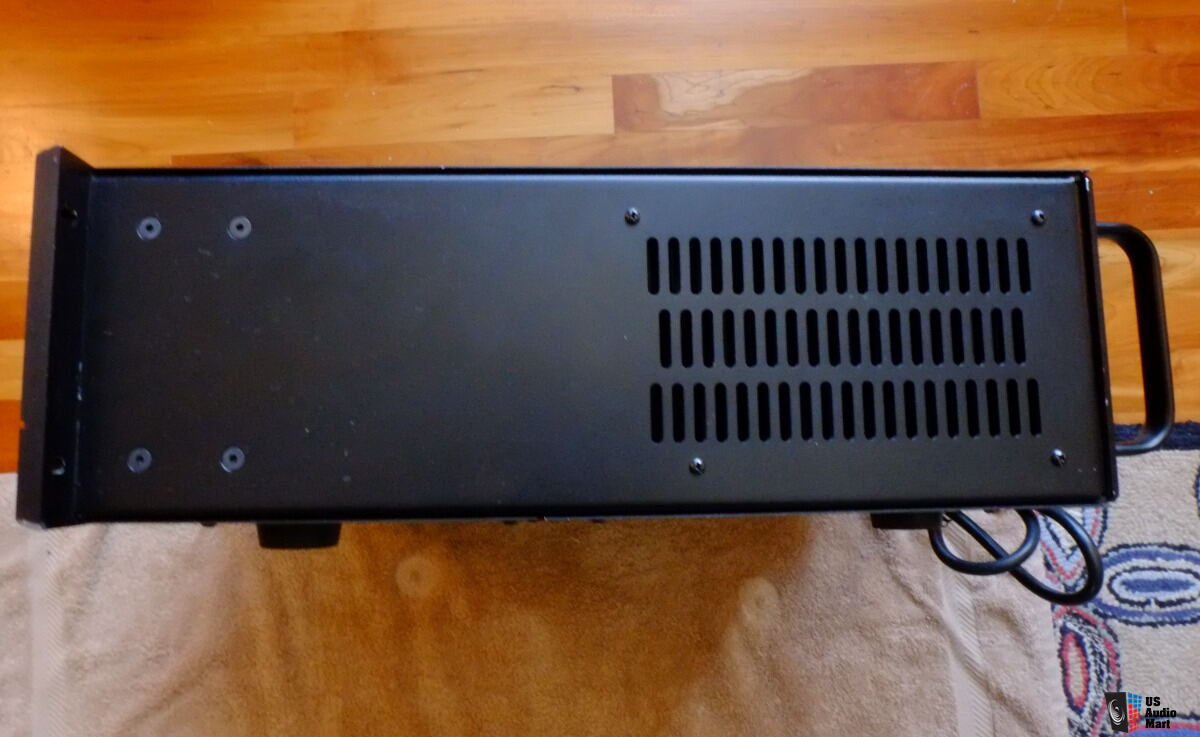 PS Audio 200C Signature Stereo Power Amplifier - needs work Photo ...