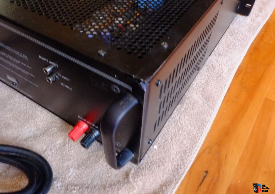 PS Audio 200C Signature Stereo Power Amplifier - needs work Photo ...
