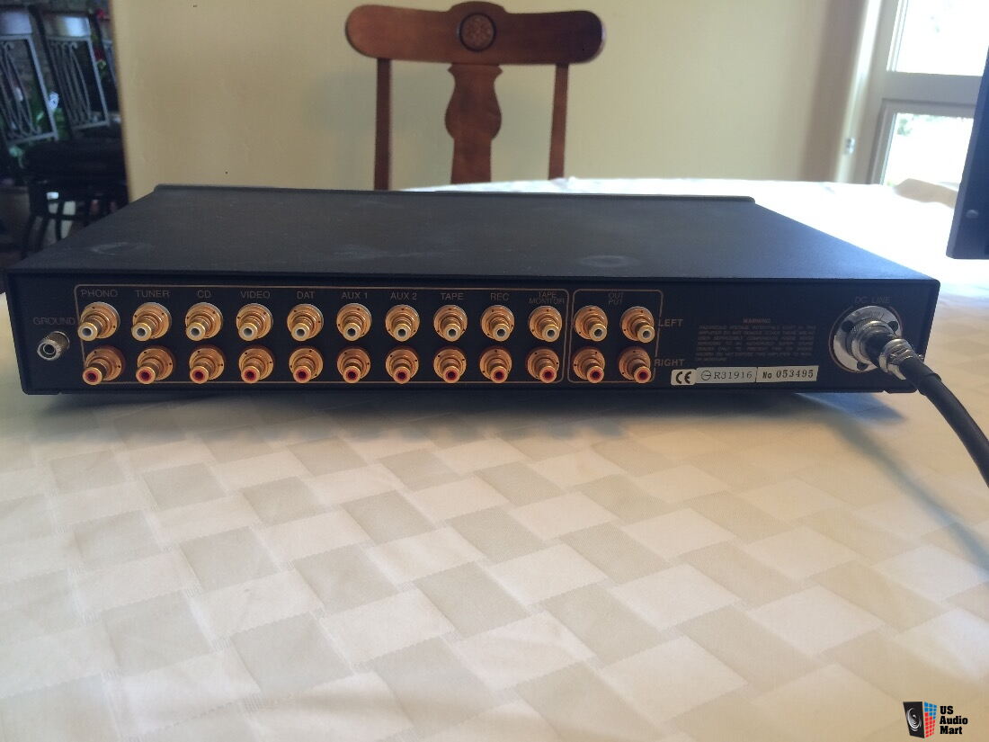 Usher P-307a solid state preamplifier Photo #1914842 - UK Audio Mart