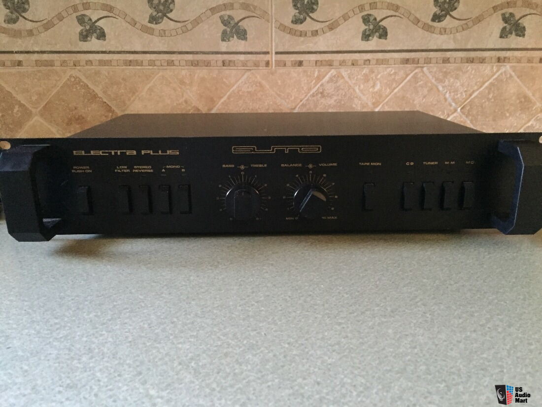 SUMO Electra Plus Stereo Preamp Photo #1921982 - US Audio Mart