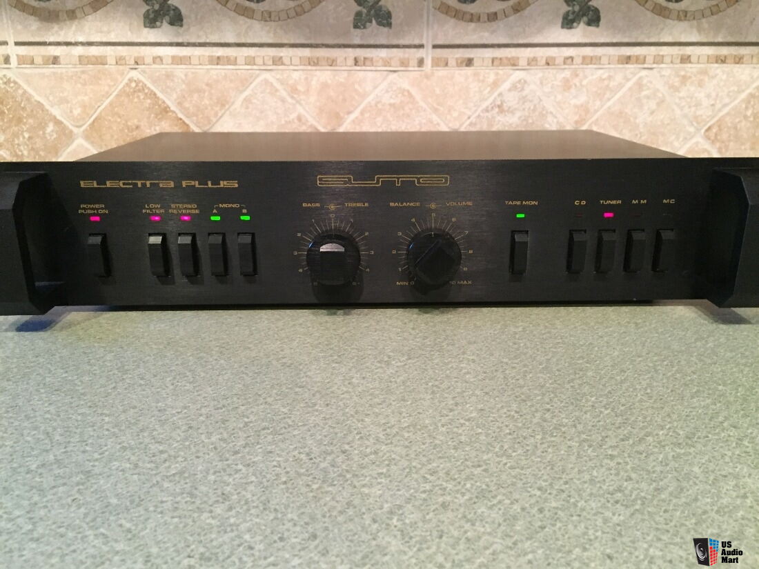 SUMO Electra Plus Stereo Preamp Photo #1921982 - US Audio Mart