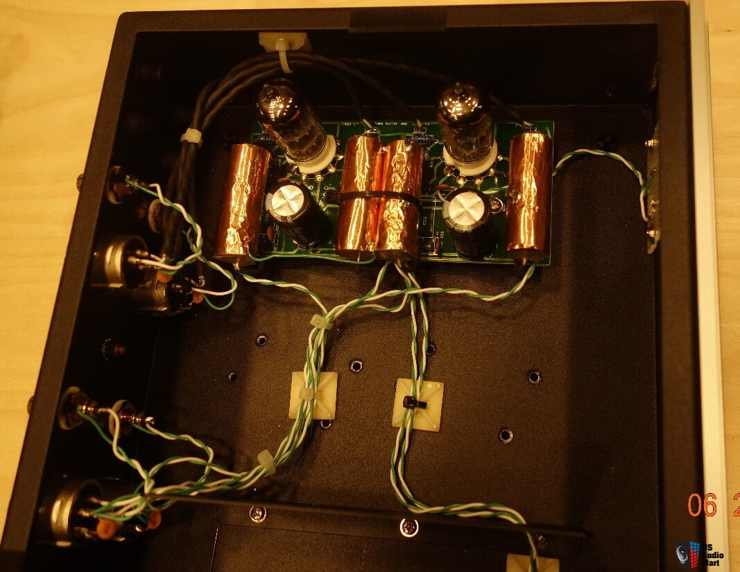 Audio Horizons Tube Buffer TB5.0bn Photo #1925603 - US Audio Mart