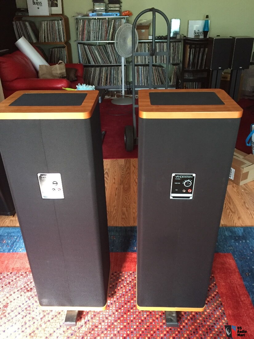 Vandersteen 1C speakers with stands Photo #1935546 - US Audio Mart