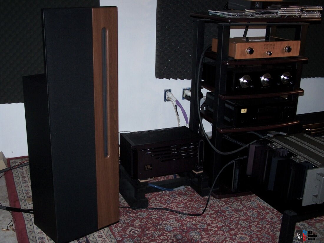 Apogee Centaur Speakers Photo #1976059 - US Audio Mart