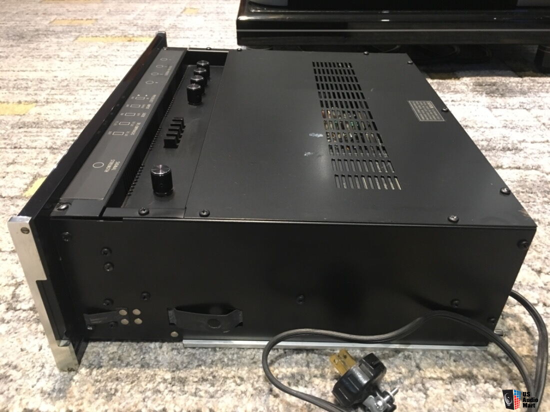 Mcintosh MR-80 Digital FM Tuner in good condition Photo #1978718 - US ...