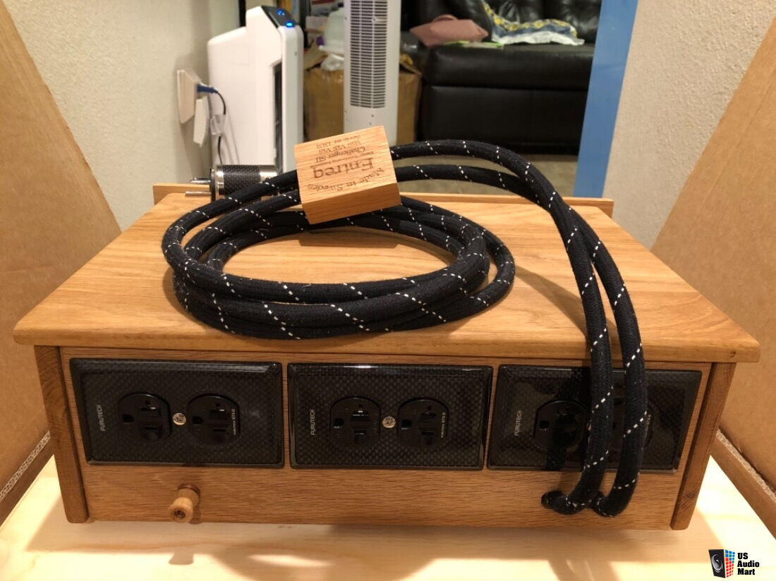 Entreq Challenger Powerus 3V + 6 feet Challenger 3V power cord Photo ...