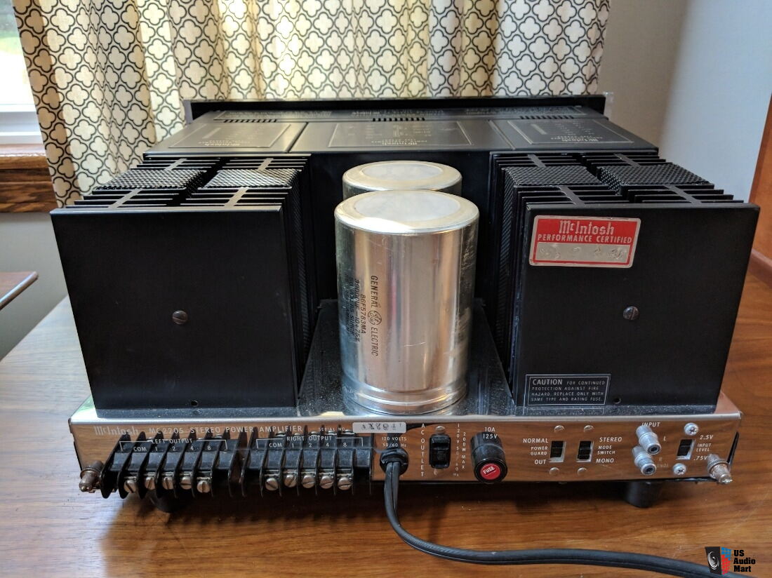 Complete McIntosh System - C30 pre, MR75 tuner, (2x) MC2205's - 400 WPC ...