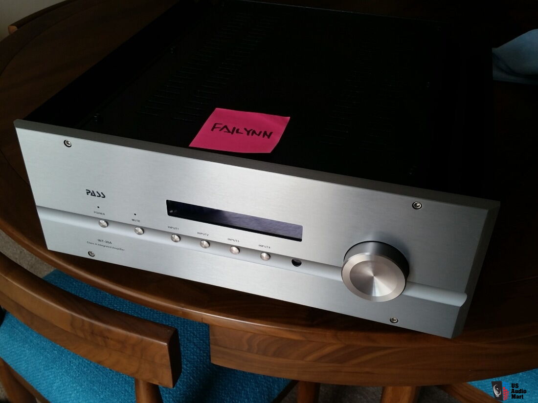Pass Labs INT-30A, Excellent to Mint Photo #2018208 - US Audio Mart